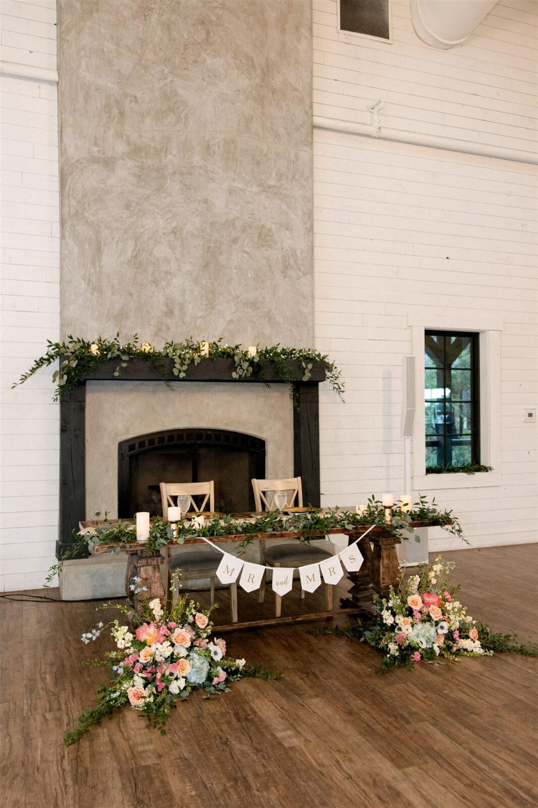 Venue Feature: Morgan Creek Barn by Walters Wedding Estates ...